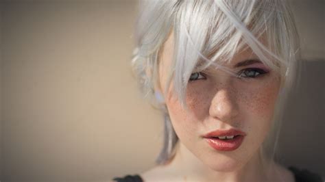 Freckles Devon Jade Platinum Blonde Looking At Viewer 4k People