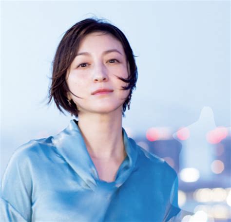 広末涼子写真集『cest La Vie』 集英社