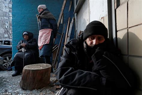 24 Hour Ceasefire Begins In Mariupol With 45 Evacuation Buses Sent In