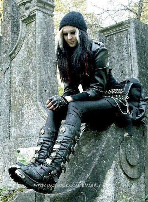 Heavy Metal Fashion Dark Fashion Gothic Fashion Estilo Rock Goth