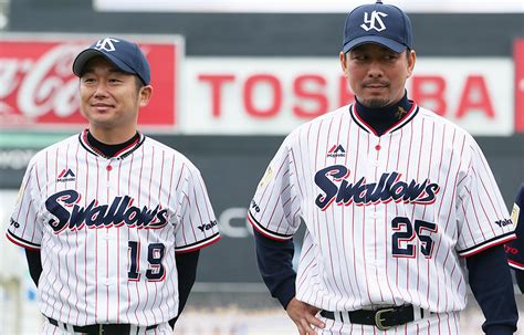 2016年新ユニホーム 東京ヤクルトスワローズ