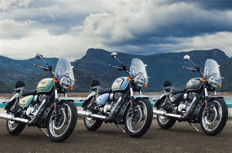 Royal Enfield Presents New Aurora Colors For The Meteor 350 Motodeal
