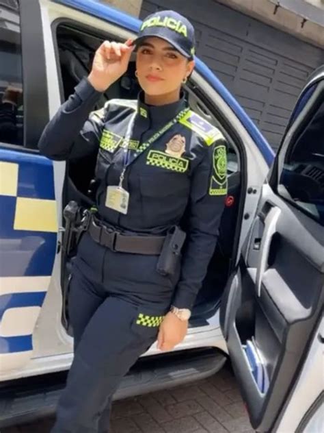 ‘most Beautiful Cop In The World Is ‘honoured To Fight Crime In