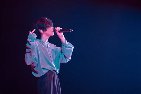 ライブレポート：米津玄師 2022 Tour 変身｜米津玄師の歌と向き合った、パーソナルな時間 Qetic