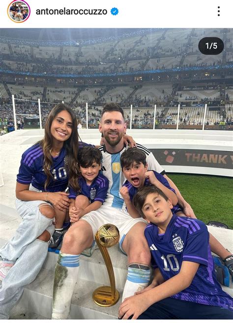 メッシの美人妻、アルゼンチン優勝で歓喜の夫婦ショットに「美しい家族！」「世界で一番幸運な女性」 スポーツ報知