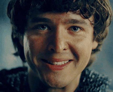 Alexander Vlahos 