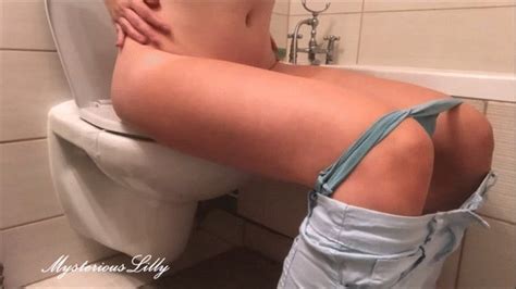 Mysterious Lilly Farts In Leather Leggings Wmv Sd