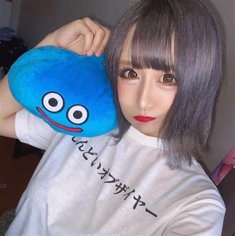 める氏さんのインスタグラム写真 める氏instagram 「🦖 ・ ・ エクステさんさよなら🐙 🐙 しんどいオブザイヤー😎