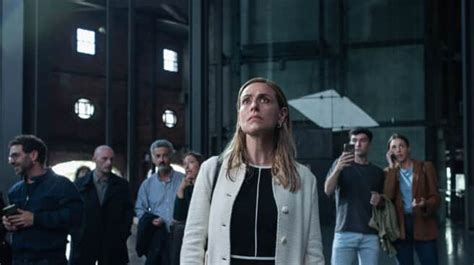 Intimidad La Serie Sobre Sexo Bulos Y Crímenes Cibernéticos Que Atrapa