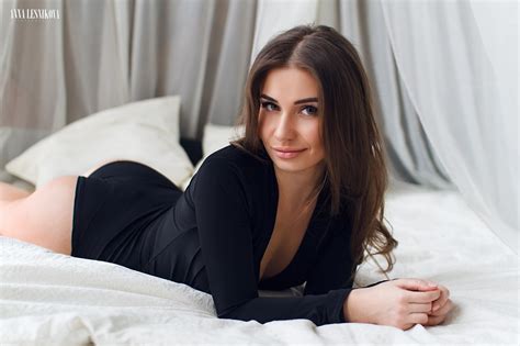 Wallpaper Women Model Portrait Long Hair Brunette Ass Sitting