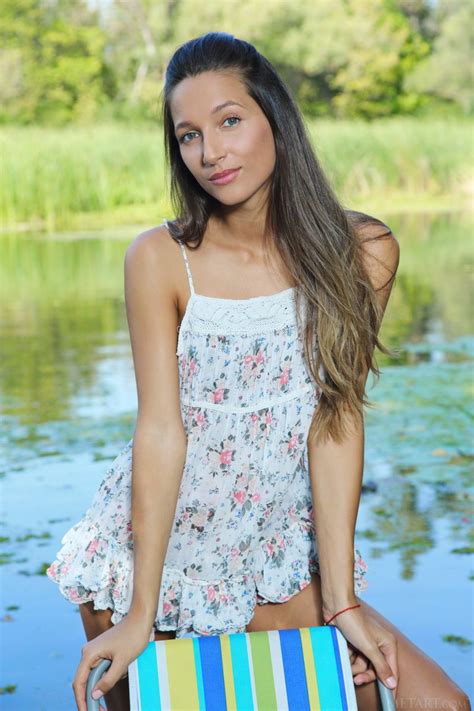 Metart Kenya Sexcutie Legs Pornvibe Brunette Close Up R18hub