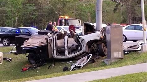 Coroner Identifies Man Killed After Crashing Into Light Pole On Glenn