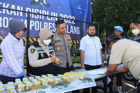 Cegah Penyalahgunaan Narkoba Di Internal Polres Malang Gelar Razia Dadakan