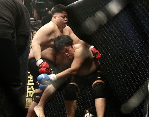 【breakingdown】渡慶次富彦が原良介とのヘビー級対決を制する Efight【イーファイト】格闘技情報を毎日配信！