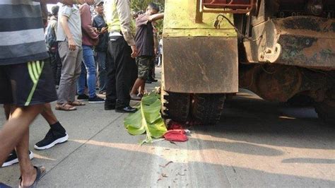 Kecelakaan Maut Pengendara Motor Tewas Mengenaskan Korban Terlindas