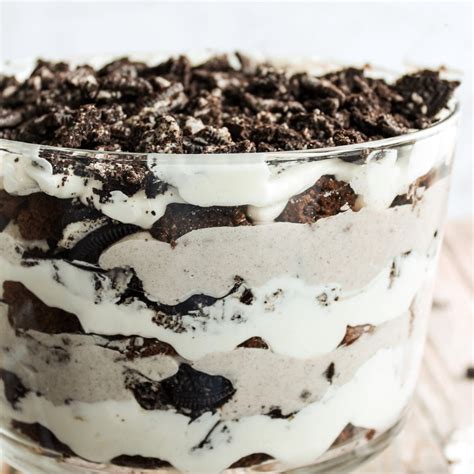 Best Ever Easy Oreo Trifle With Brownie Recipe Oreo Trifle Oreo