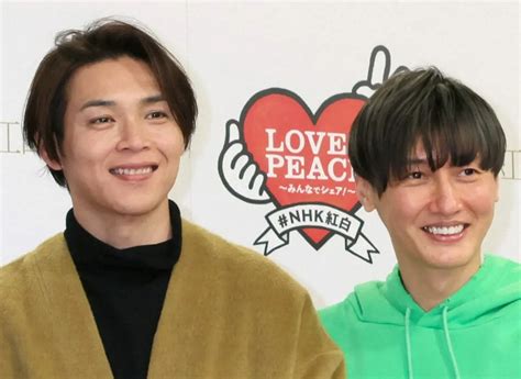 純烈の白川裕二郎（左）と後上翔太 ― スポニチ Sponichi Annex 芸能