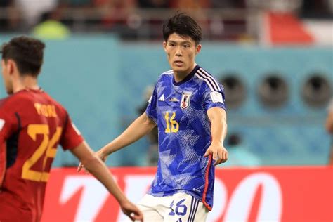 【w杯】冨安健洋が唱える「時が来た」の確信。｢自分たちを過小評価し過ぎずに戦うステップに進んでもいい｣ サッカーマガジンweb