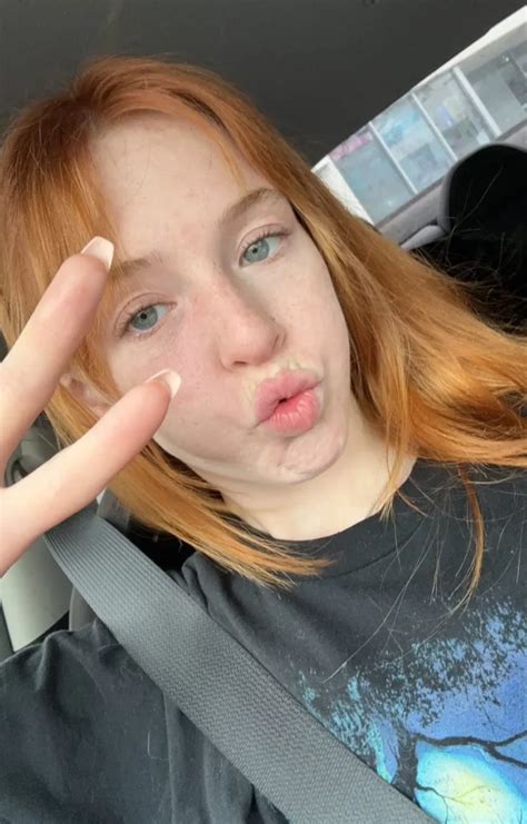 Madi Collins Biography Age Images Height Figure Net Worth Bioofy