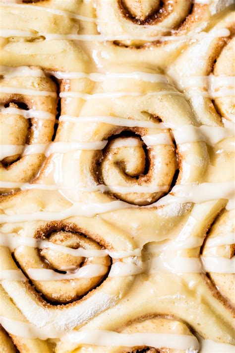 Easy Vegan Cinnamon Rolls The Almond Eater