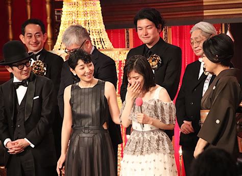 『万引き家族』が日本アカデミー賞作品賞含め最多8冠！松岡茉優は号泣｜最新の映画ニュースならmovie Walker Press