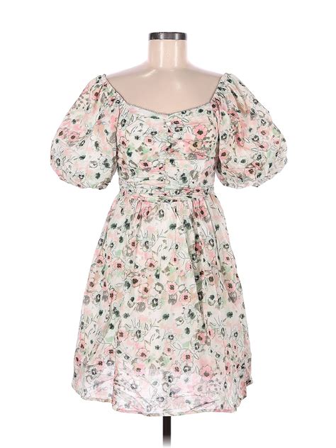 Unbranded Floral White Casual Dress Size M 49 Off Thredup