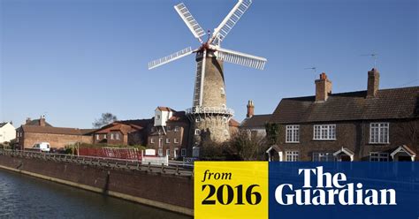 socially isolated voters more likely to favour brexit finds thinktank
