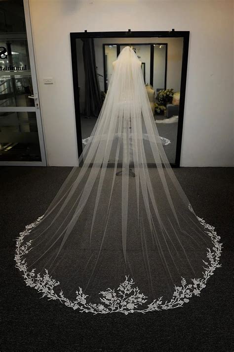 Velo De Novia De Encaje Elegante 3 Metros De Largo Una Capa Blanco