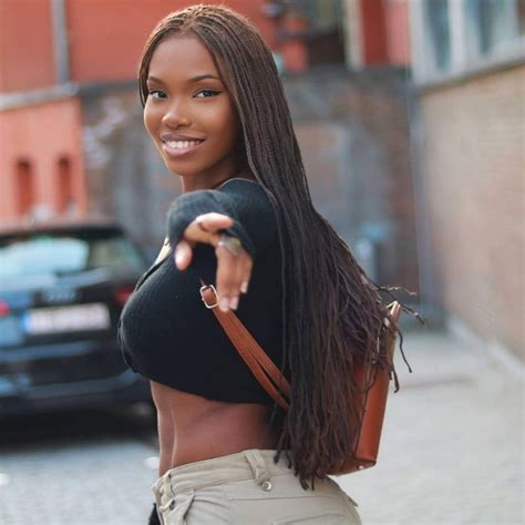 Dark Skin Women Submit — Queen Umba 🖤