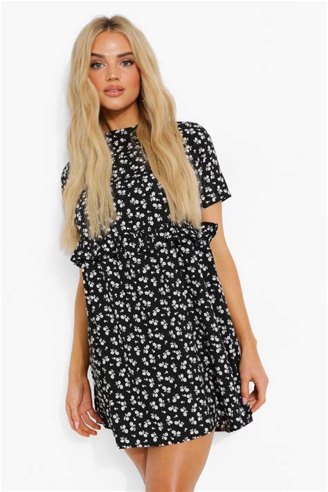 Womens Ditsy Floral Smock Dress Boohoo Uk