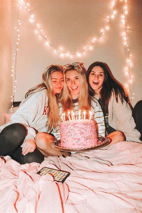 Pin Mia Polston Friend Pictures Bff Goals Friends Photography