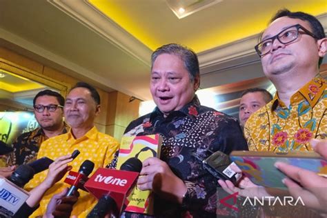 Airlangga Tunggu Evaluasi Sebelum Usung Ridwan Kamil Di Pilkada 2024