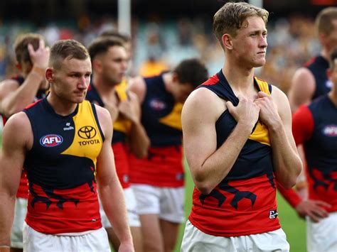Afl Round 12 Hawthorn V Adelaide Hawks Do It Easy Over Crows In Jack