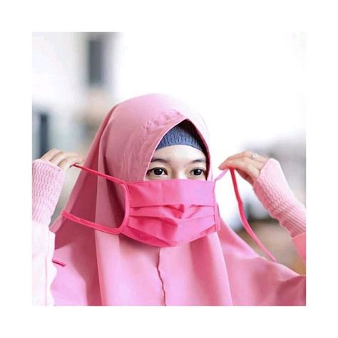 Cara Pakai Masker Hijab Kain Amat