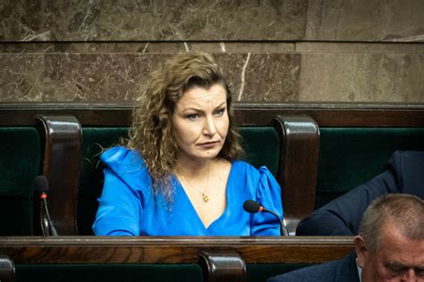 Od Lewicy Do Pis Kim Jest Monika Pawłowska Dziennik Pl