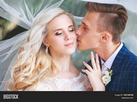 Wedding Bride Groom Image And Photo Free Trial Bigstock