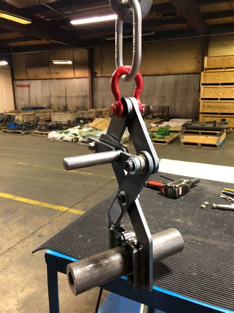 an overview of below the hook attachments and lift assist devices my