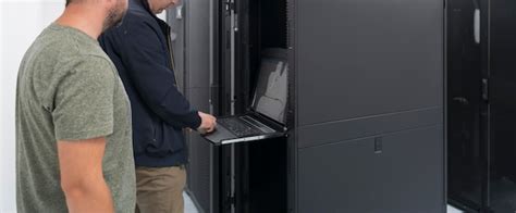 how to connect tomcat server to database