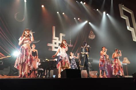 梶浦由記、25周年記念ツアー追加公演でrevoと再会。「砂塵の彼方へ…」披露も Barks