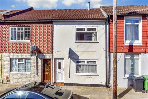 2 Bed Terraced House For Sale In St Stephens Road Portsmouth
