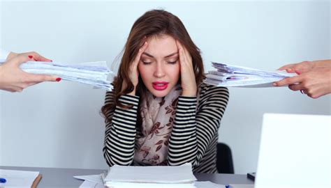 stress at work 15 warning signs to watch out for
