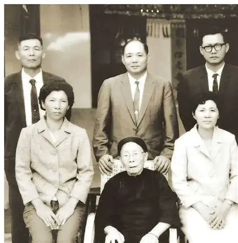 Fearchar 飛鶴 Beyond Parody On Twitter Rt Dodoma88 Chinese National