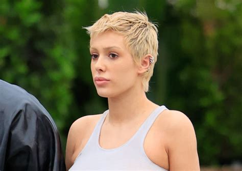 Kanye Wests Wife Bianca Censori Bares It All In Resurfaced Modeling