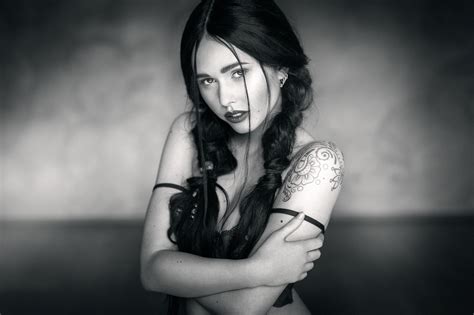 배경 화면 얼굴 화이트 검은 여자들 단색화 초상화 안경 사진술 유행 사람 소녀 아름다움 레이디 어둠