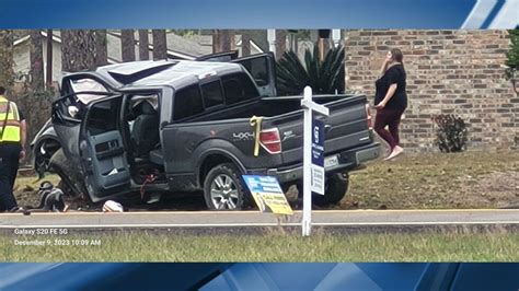 Driver Ejected From Truck After Crashing Into Tree In Moss Bluff