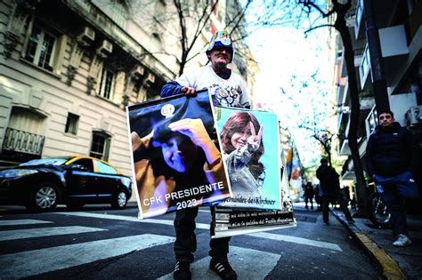 Juicio Contra Cfk Se Reanuda Tras Ataque