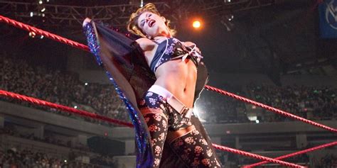 10 Backstage Stories About Candice Michelle We Cant Believe