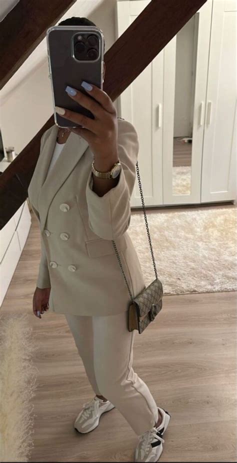 Pin Van Keila Abh💕 Op Outfit Zara Drips Summer ☀️💛 Outfit Ideeën