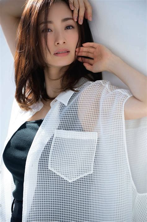 上戸彩 最新グラビア画像 50枚③ マブい女画像集 女優・モデル・アイドル