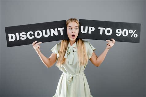 Premium Photo Beautiful Blonde Woman Screaming With Discount Up To 90